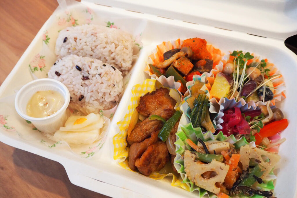 MENU | K&M Vegan Kitchen 菜美 -nabi-
